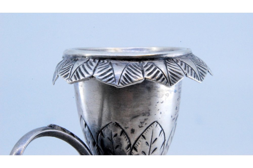 Silver Paddle in the shape of a Leaf with Reliefs for sale at Pamono