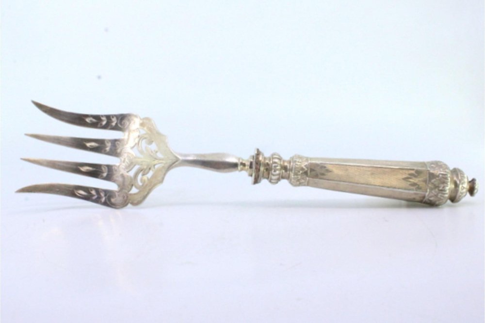 Silver Fish Serving Fork with Engraved Tines and Raised Handle Edges ...