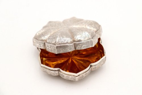 Silver Ring Dish with Plant Engravings for sale at Pamono