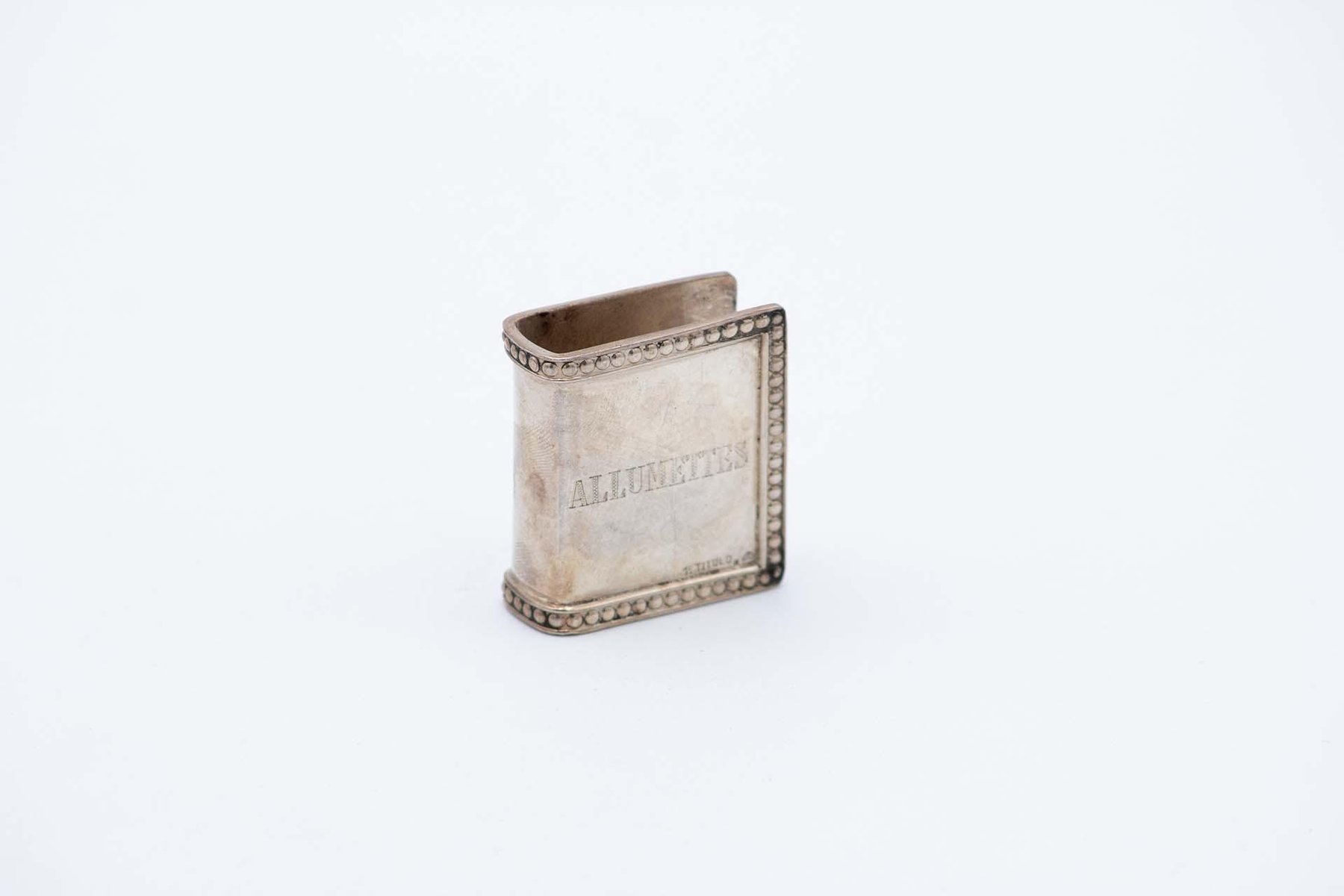 Silver Matchbox Frame with Pearl Trim for sale at Pamono