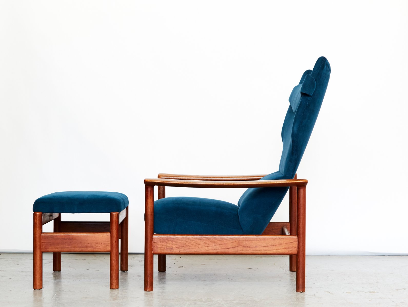 Set of Rock Royal Lounge Chair and Ottoman by Sven Ivar Dysthe for Arnestad Bruk, 1960s for sale ...