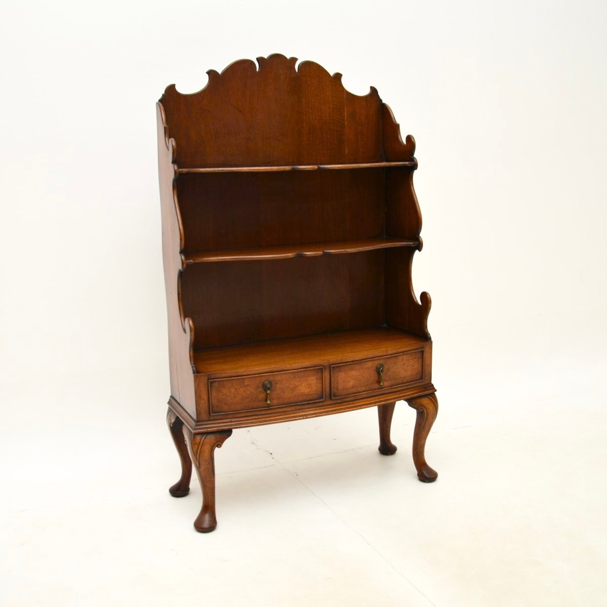 Antique Burr Walnut Cascading Open Bookcase, 1900 for sale at Pamono