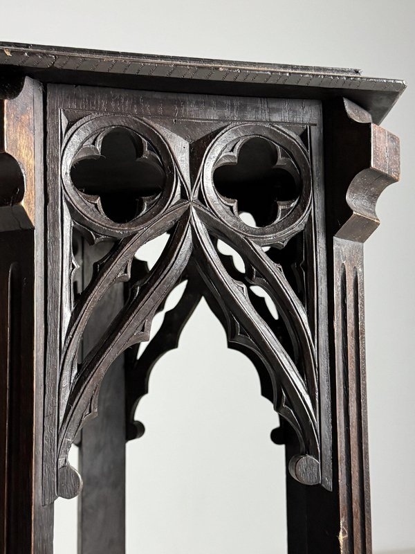 19th Century Gothic Column for sale at Pamono
