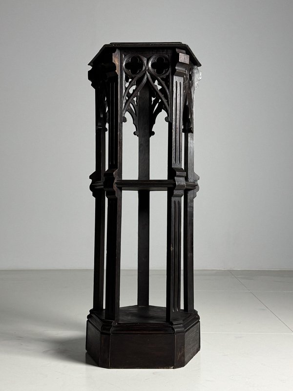 19th Century Gothic Column for sale at Pamono
