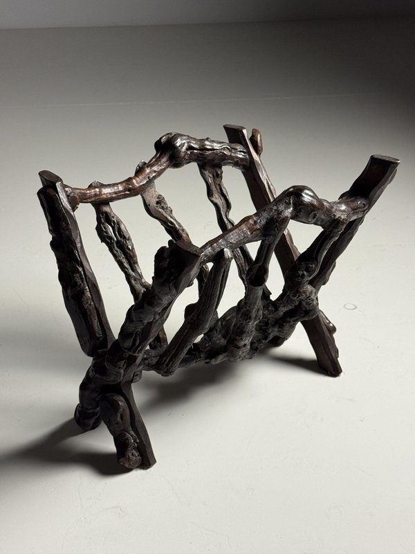 Rustic Magazine Rack in Terracotta Color for sale at Pamono