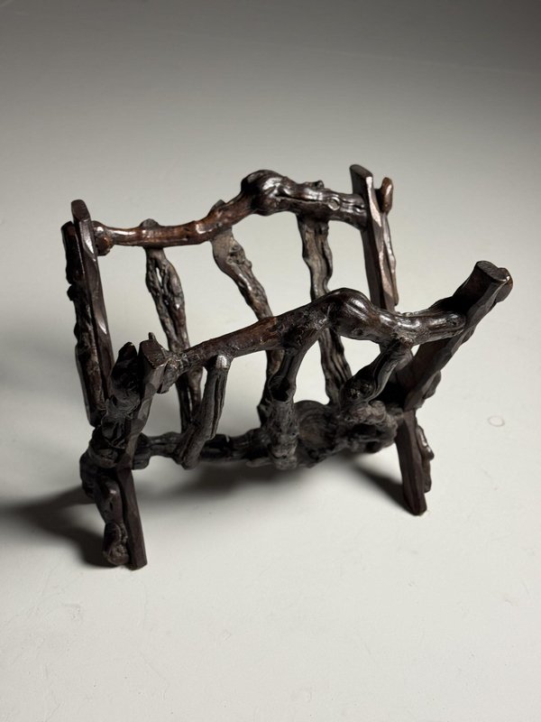 Rustic Magazine Rack in Terracotta Color for sale at Pamono