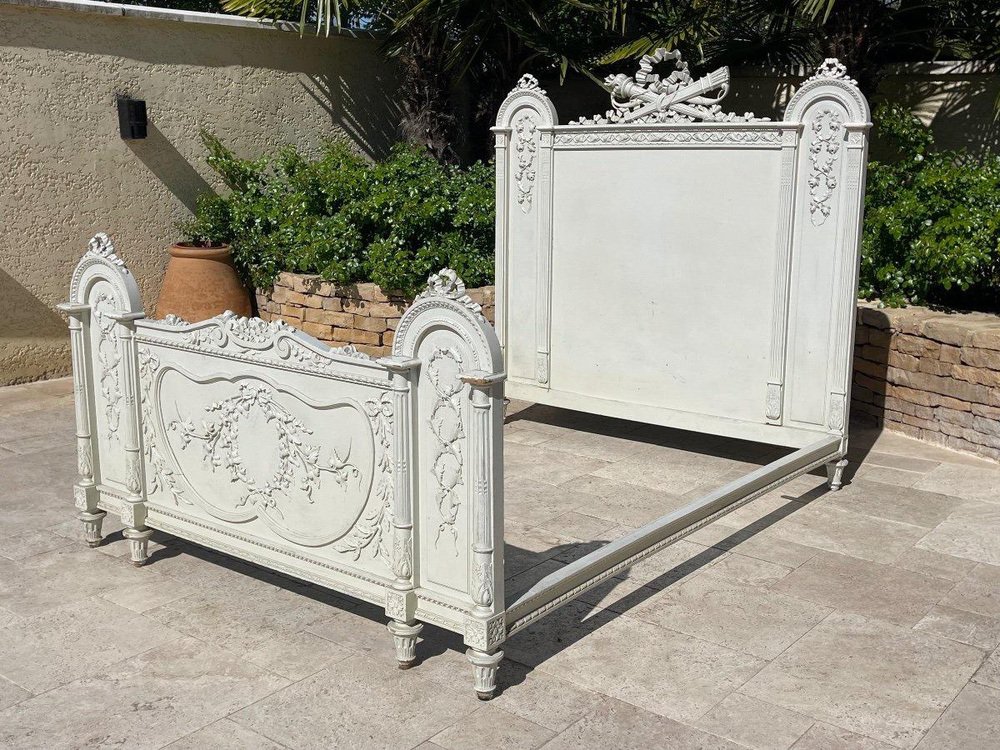 Louis XVI Style Lacquered Bed for sale at Pamono