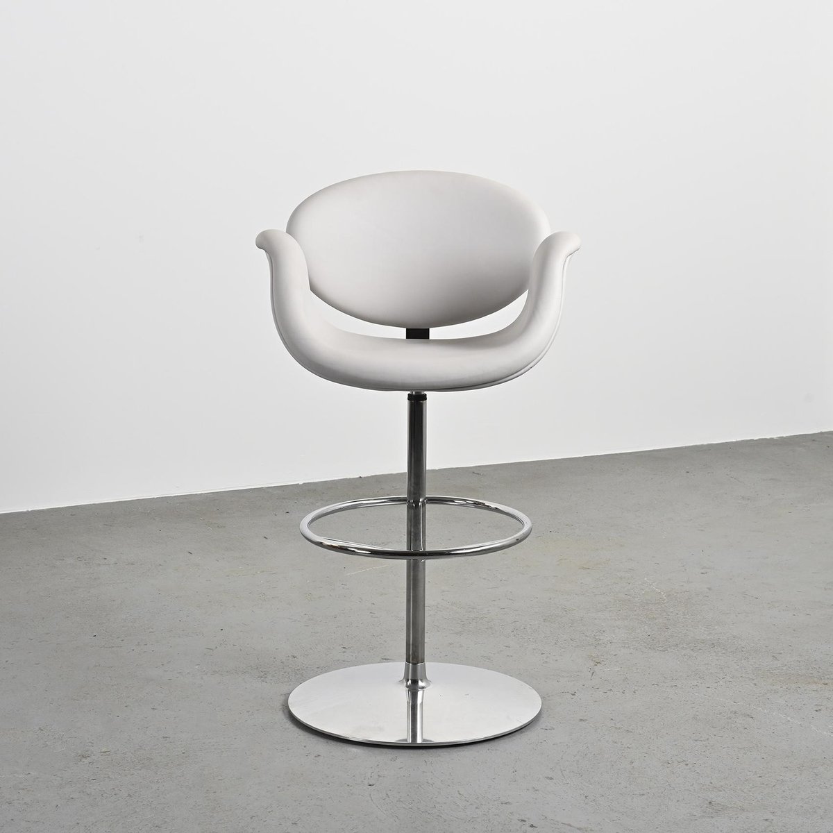 Little Tulip B Bar Stool by Pierre Paulin for Artifort, 1965 for sale at Pamono