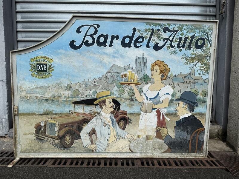 Bar Divider in Painted Sheet Metal, 1950s for sale at Pamono