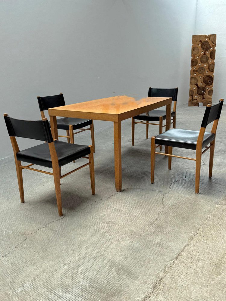 Table et Chaises de Salle à Manger à Rallonge Hellerau en Chêne et Cuir ...