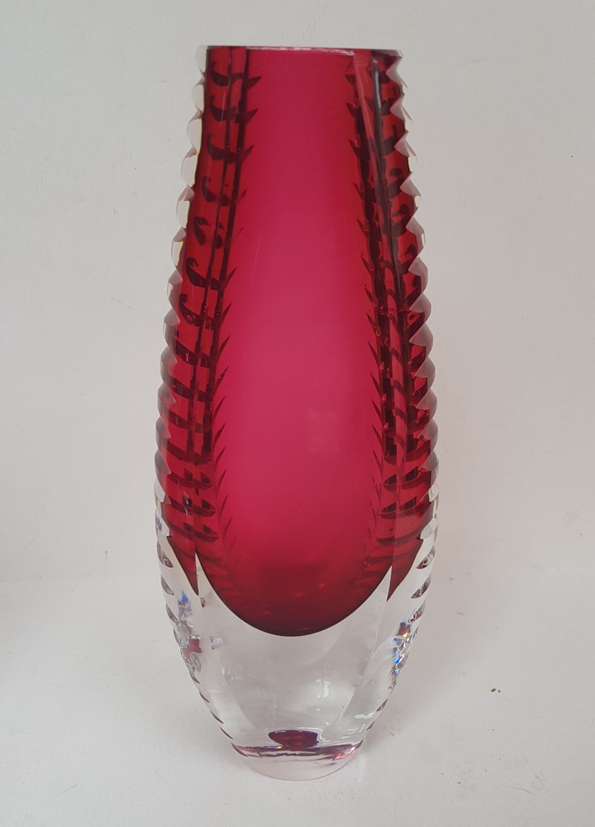Hand-Cut Overlay Vase by Beyer & Co., 1960s for sale at Pamono