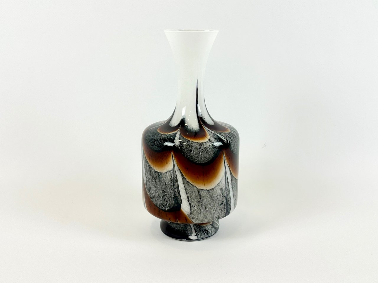 Vintage Murano Opaline Florence Vase by Carlo Moretti, 1970s for sale ...