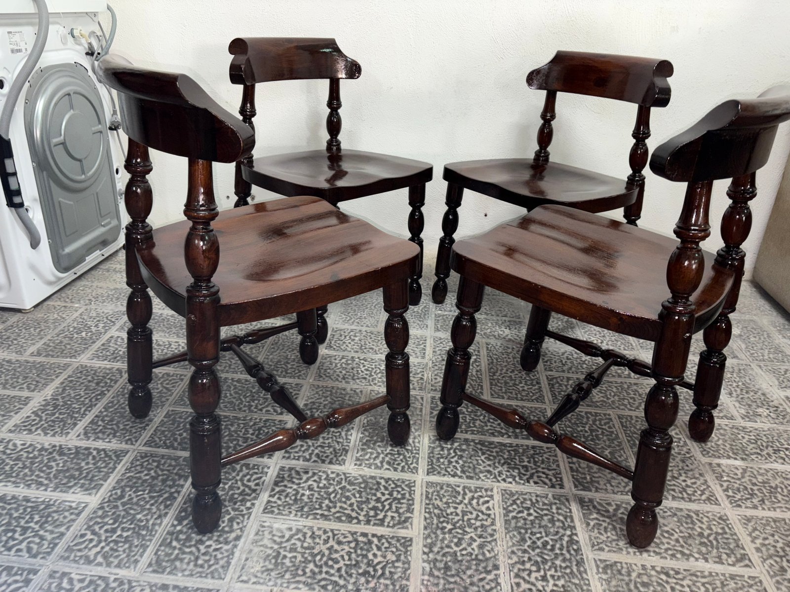 Rustic English Style Chairs, 1900, Set of 4 for sale at Pamono