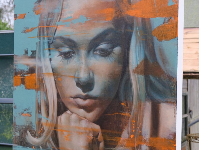 Al Saralis, Momento 3, Emily, Oil Painting, 2024 for sale at Pamono