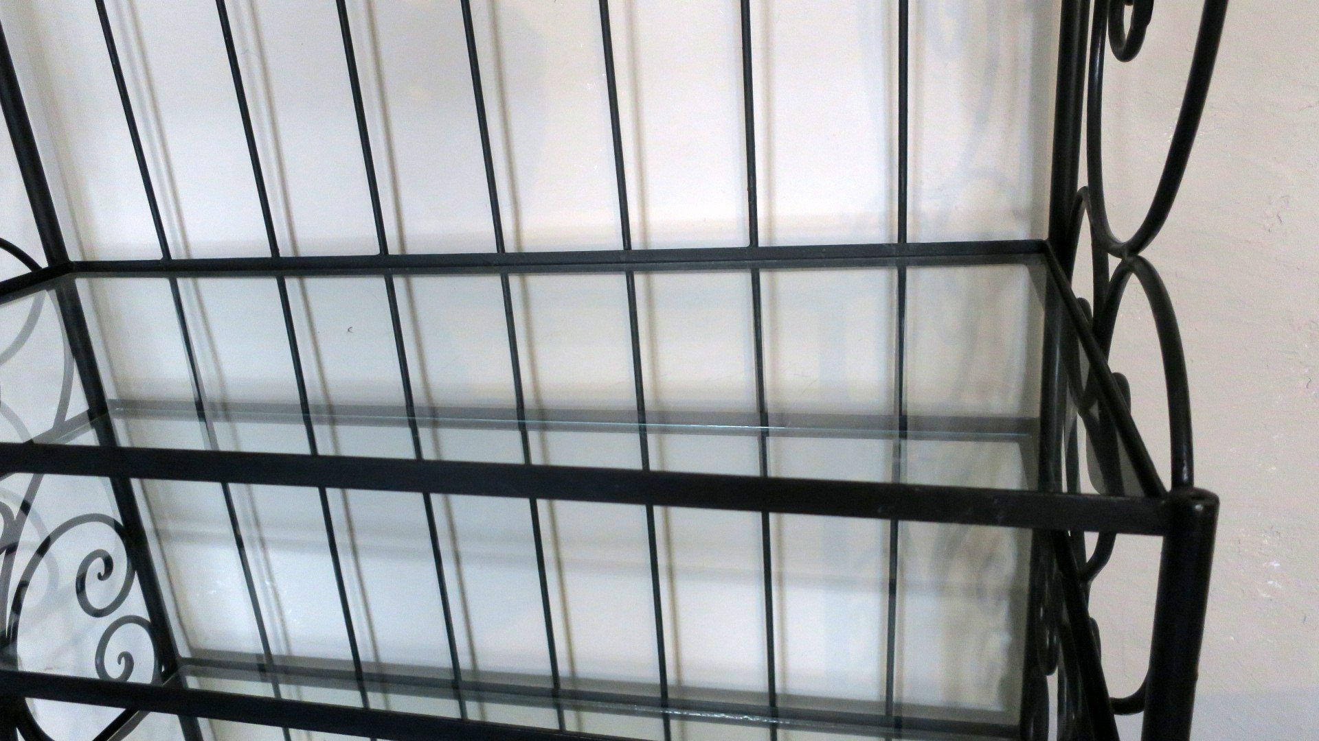 Mid-Century French Painted Iron and Glass Bakers Rack, 1950s for sale ...