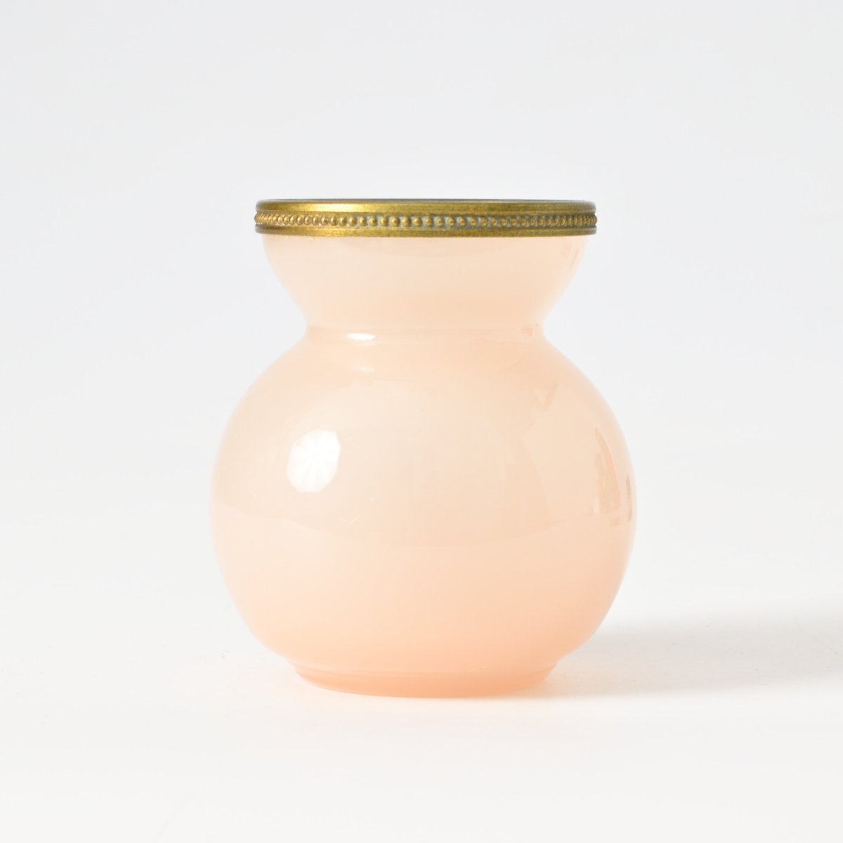 Italian Pink Opaline Glass Vase by Vincenzo Nason, 1960s for sale at Pamono