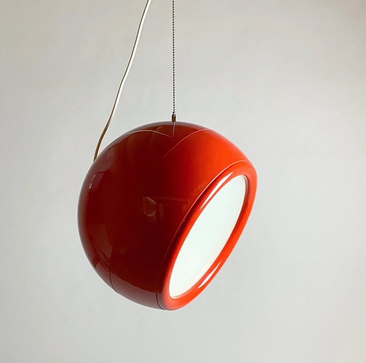 Mid-Century Modern Red Pallade Pendant by Studio Tetrarch for Artemide ...