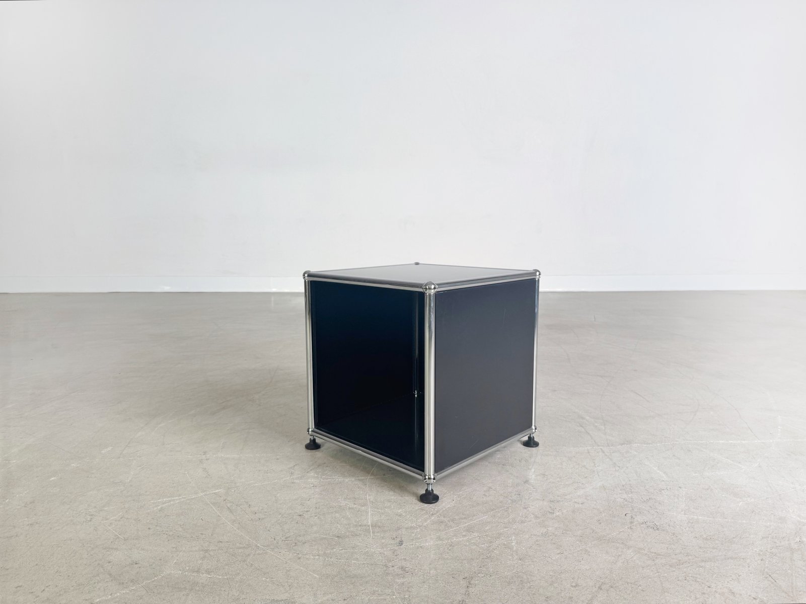 Steel Blue Coffee Table from Usm Haller for sale at Pamono