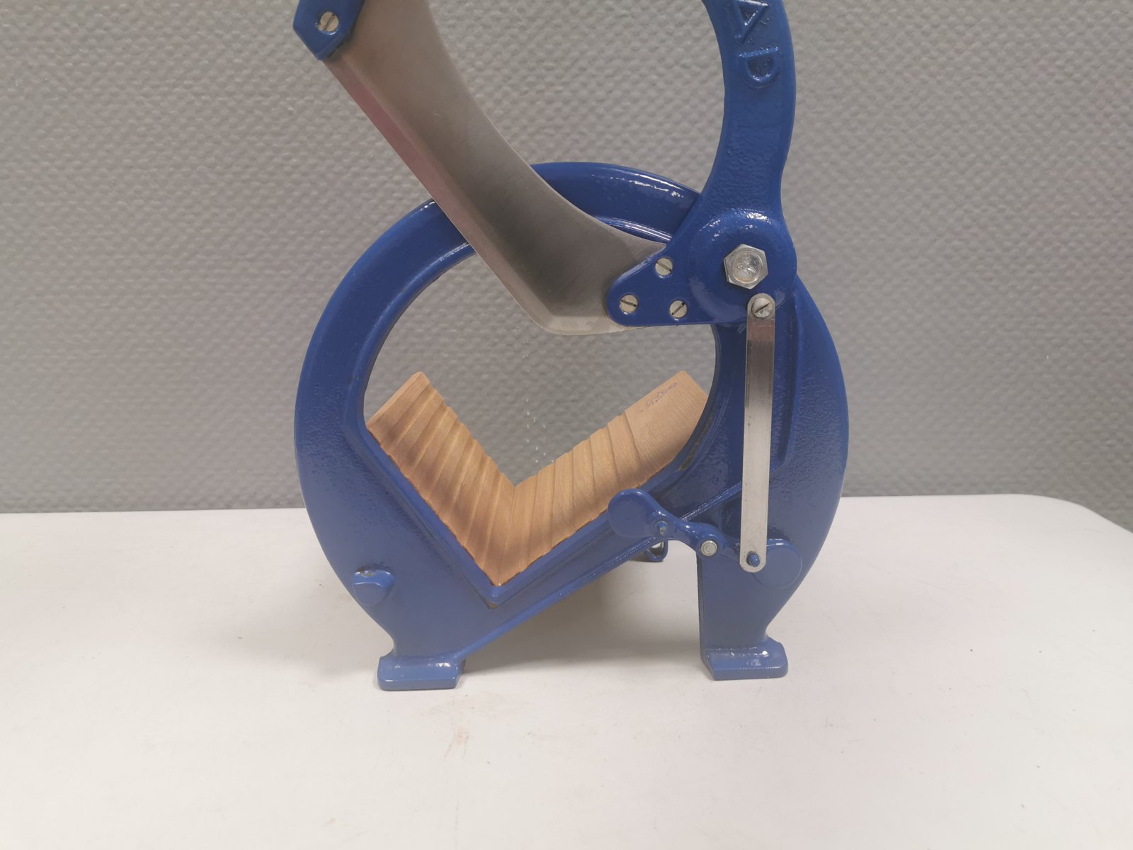 Danish Blue Bread Cutter from Royal Raadvad, 1970s for sale at Pamono