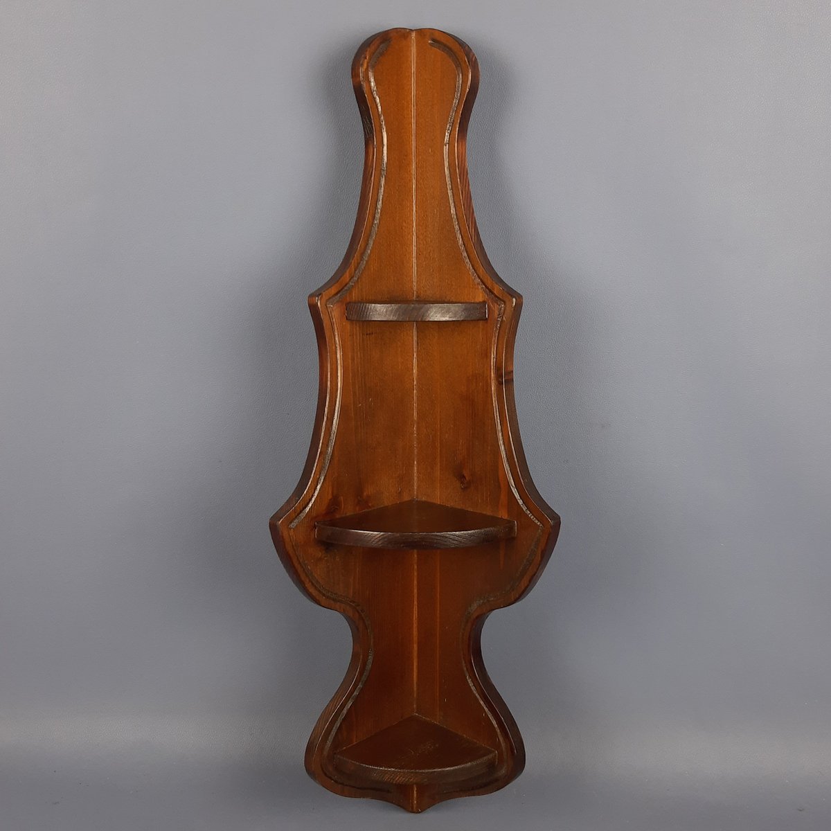 Vintage Corner Shelf in Walnut, 1960s for sale at Pamono