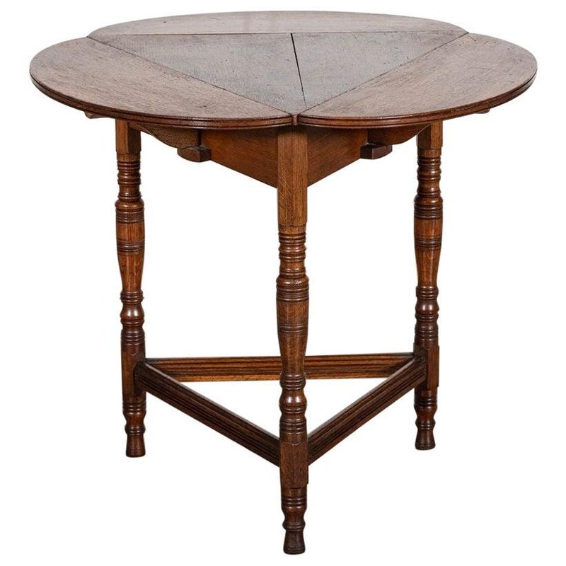Antique English Oak Folding Cricket Table, 1800s for sale at Pamono