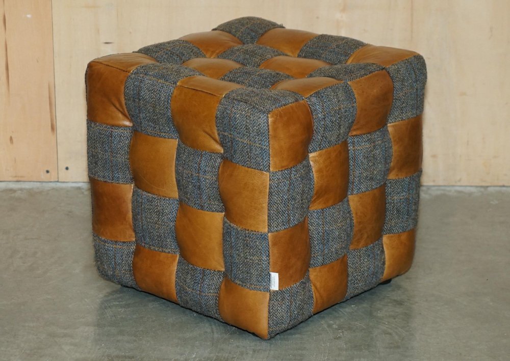 Harris Tweed & Braune Leder Poufs, 2 . Set bei Pamono kaufen