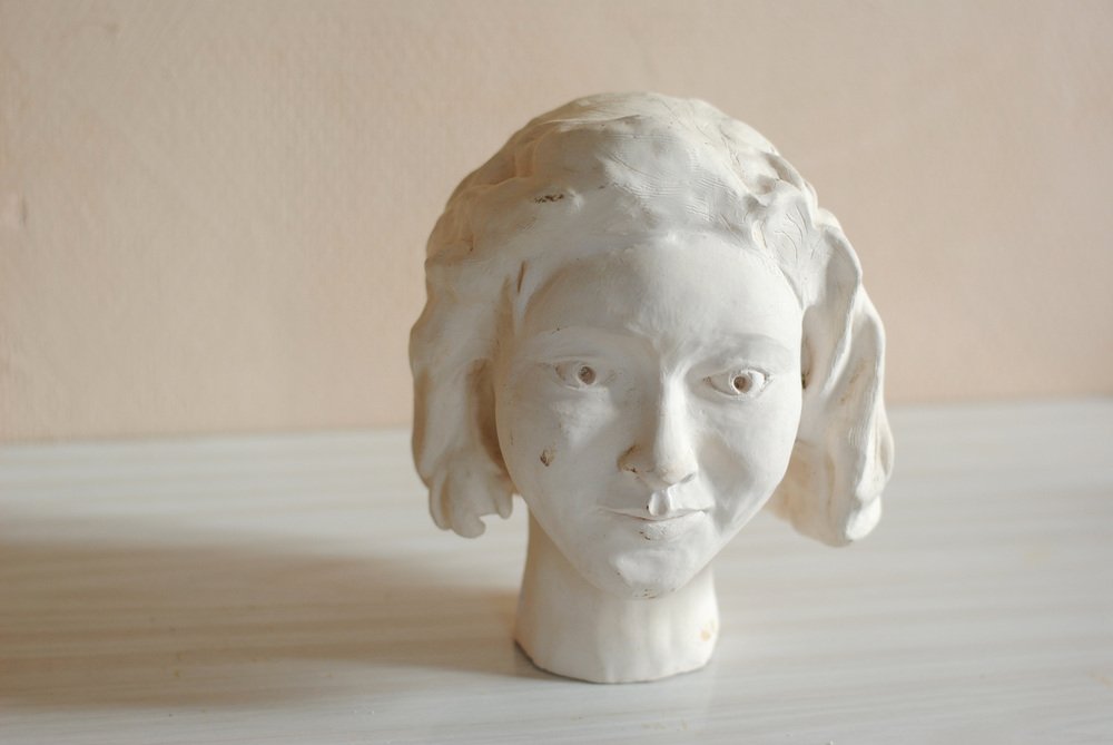 French Plaster Head Sculpture for sale at Pamono