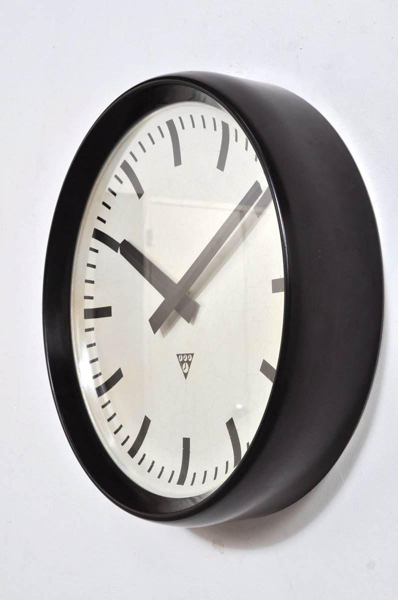 Large Vintage Bakelite Wall Clock from Pragotron, 1960s for sale at Pamono