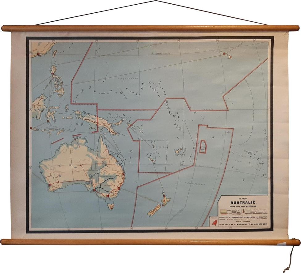 Vintage Wall Chart of Australia, 1949 for sale at Pamono