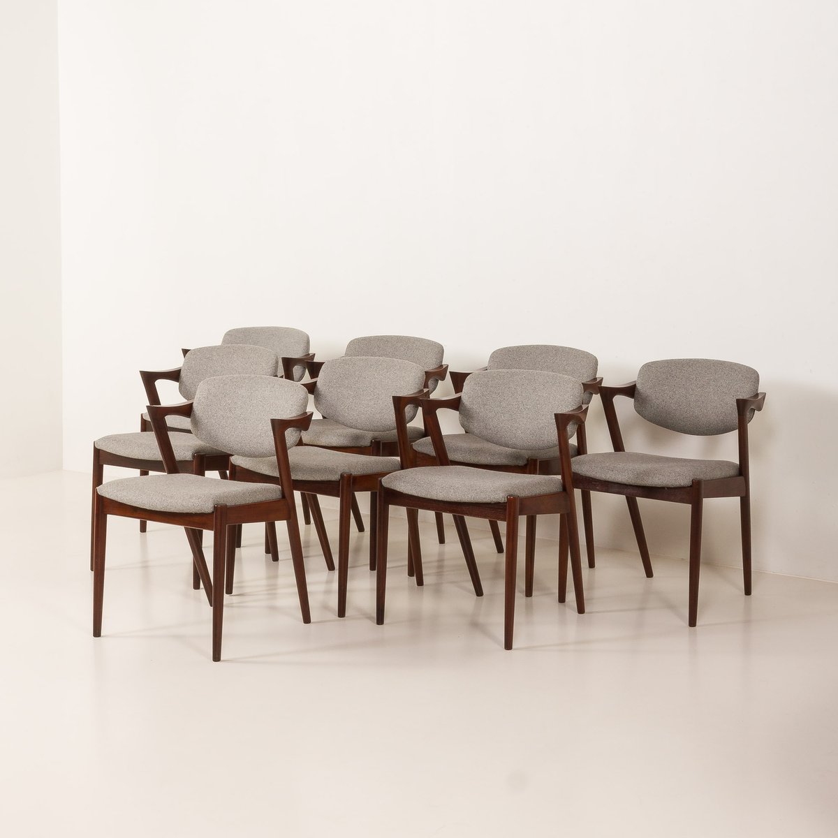 Model 42 Chairs in Rosewood by Kai Kristiansen for Schou Andersen ...