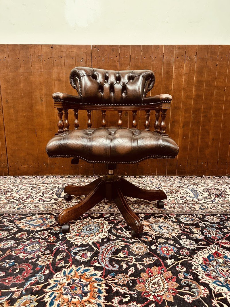 English Brown Chesterfield Captain Chair for sale at Pamono