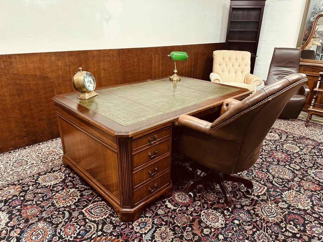 American Desk with Back Panel for sale at Pamono