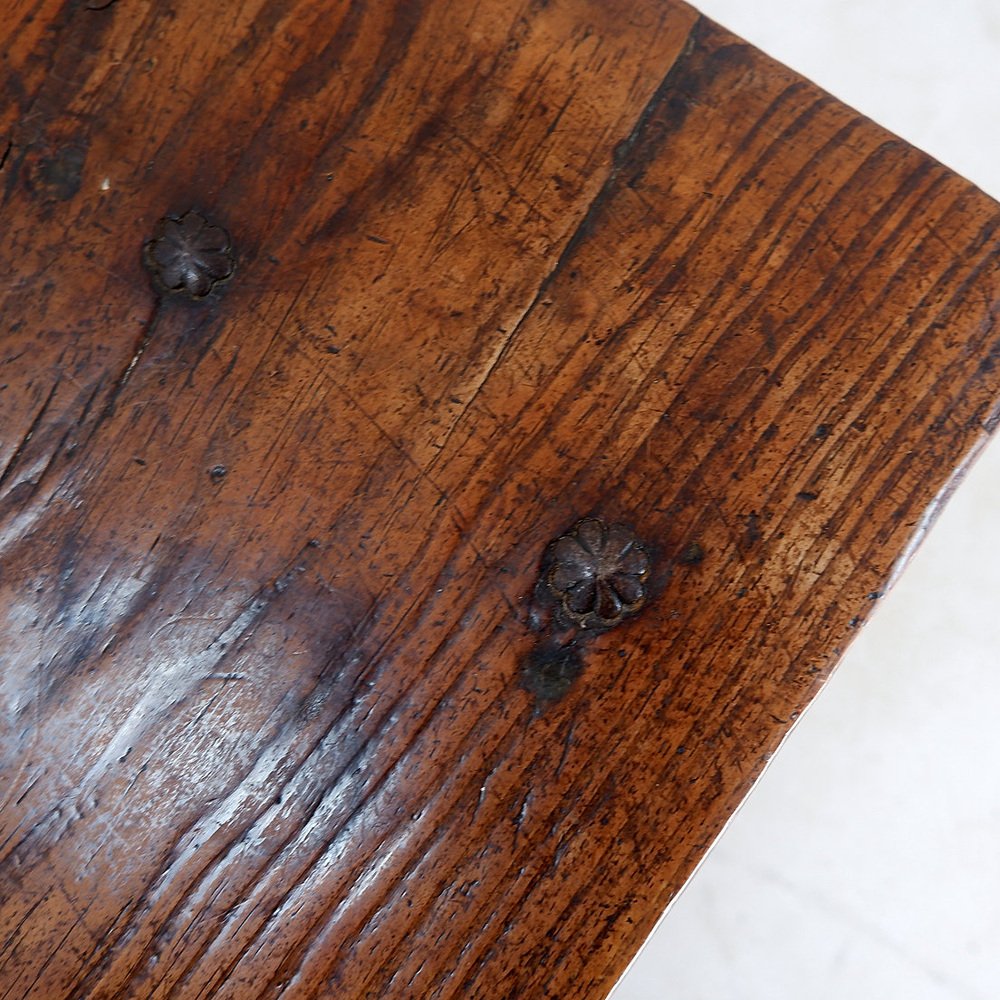 Spanish Chestnut Side or Bedside Table, 18th Century for sale at Pamono