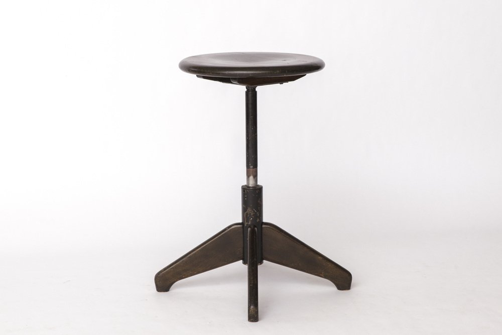 Vintage German Industrial Swivel Stool in Beech, 1950s for sale at Pamono
