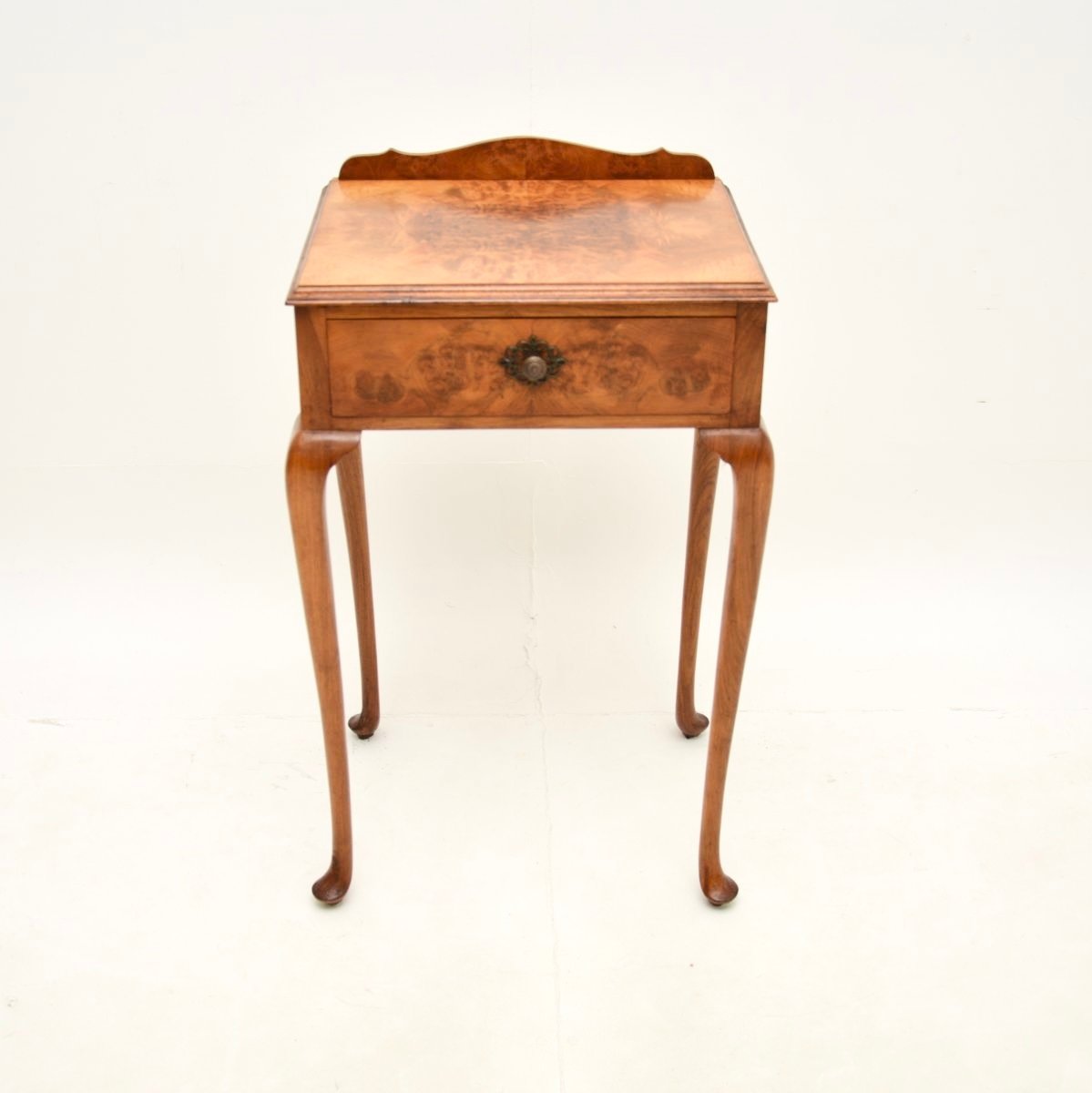 Burr Walnut Side Table, 1900s for sale at Pamono
