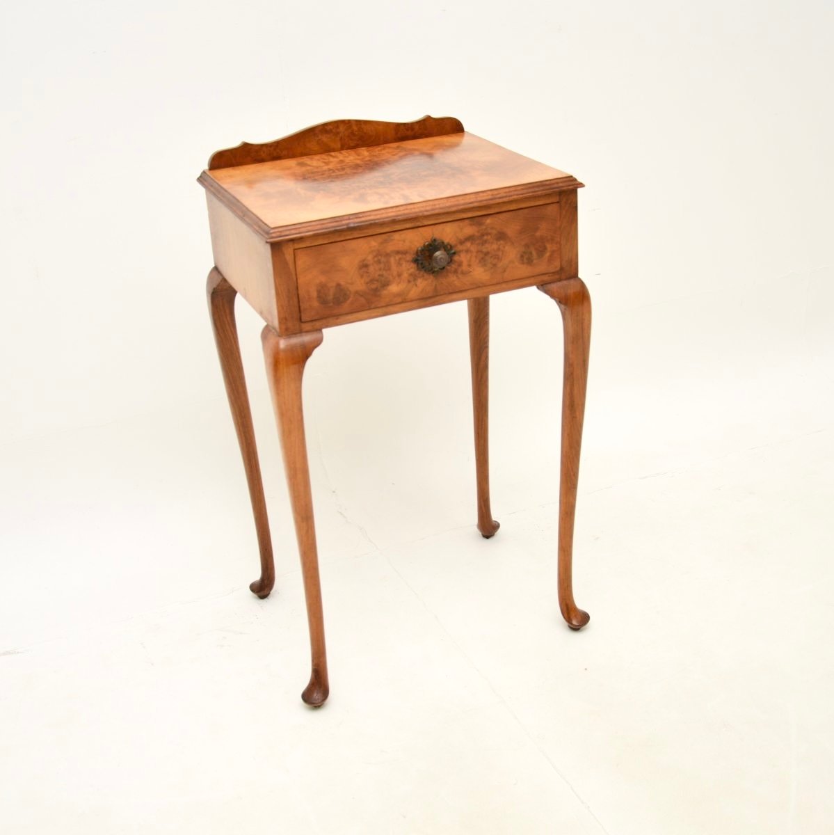 Burr Walnut Side Table, 1900s for sale at Pamono
