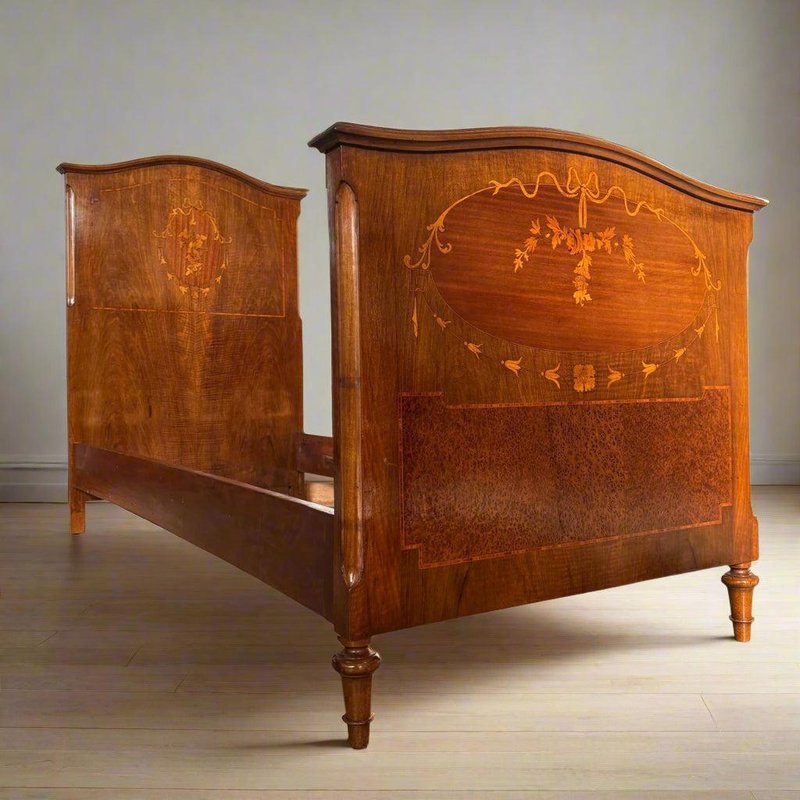 Antique Bed in Walnut Inlaid for sale at Pamono