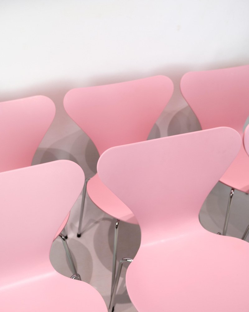 Pink Seven Chairs by Arne Jacobsen for Fritz Hansen, 1990s, Set of 6 ...