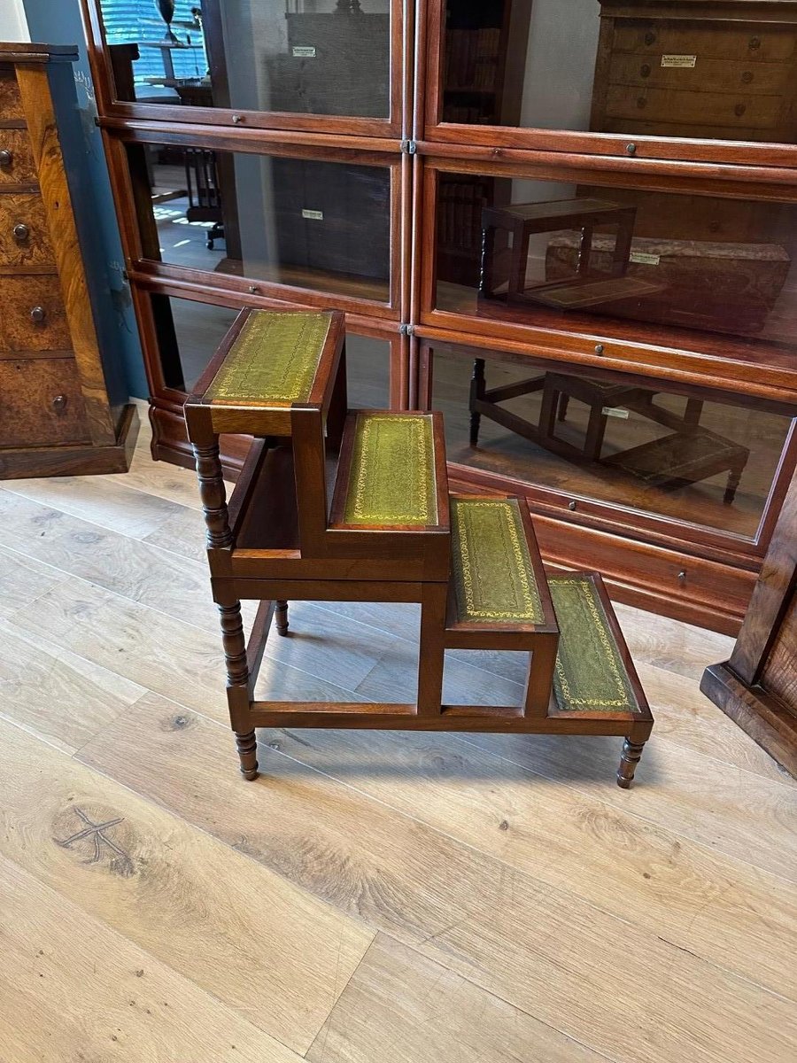 Small Library Steps, 1990s for sale at Pamono