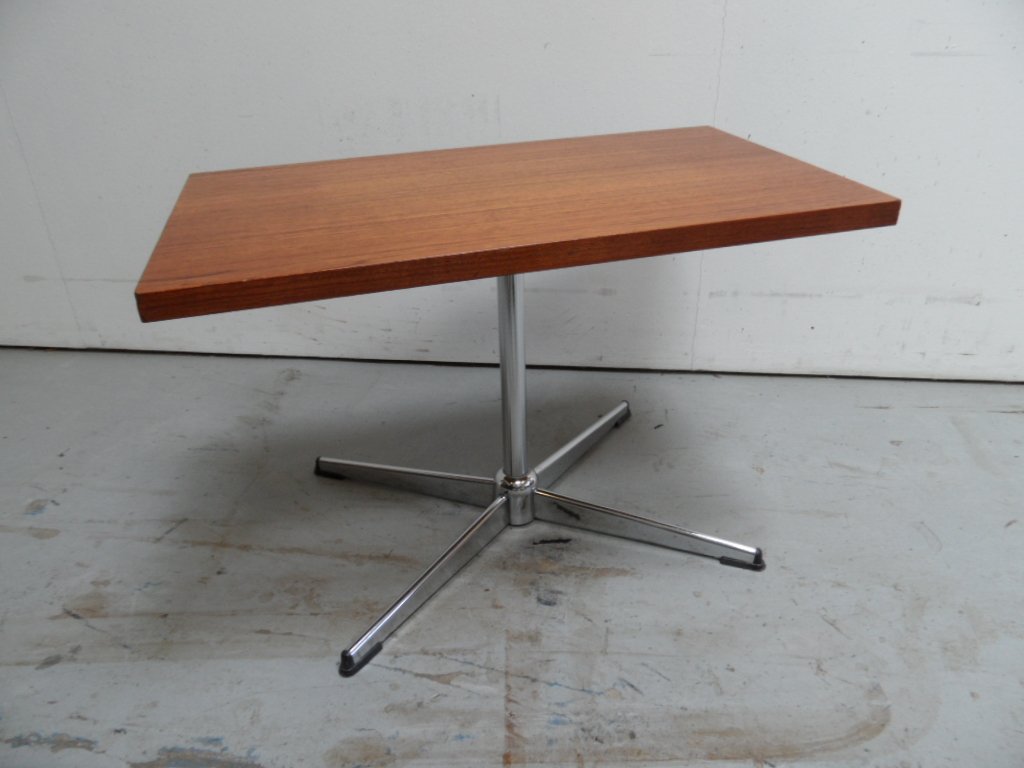 Vintage TV Table, 1950s for sale at Pamono