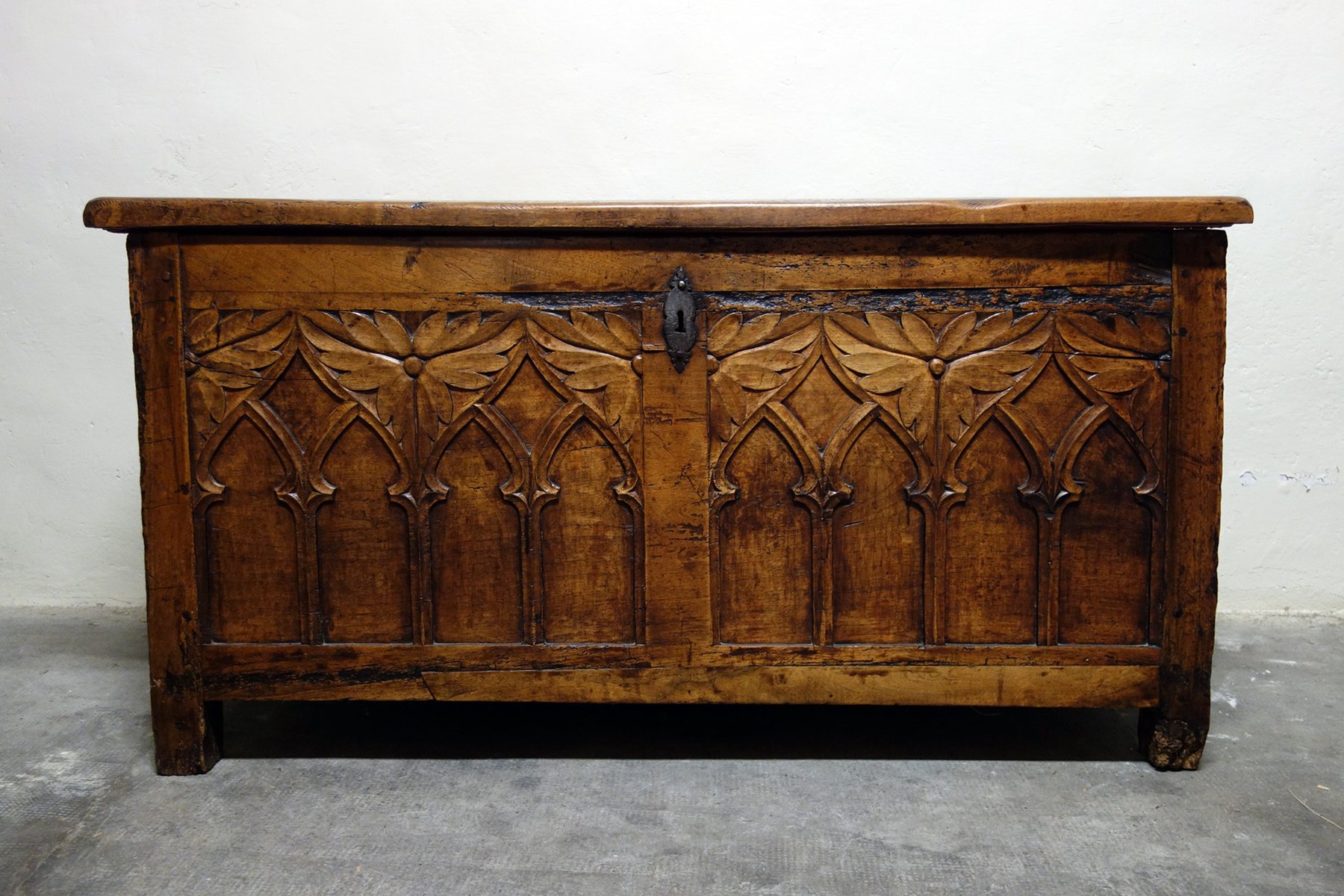 French Rustic Neo-Gothic Chest, 1700s for sale at Pamono