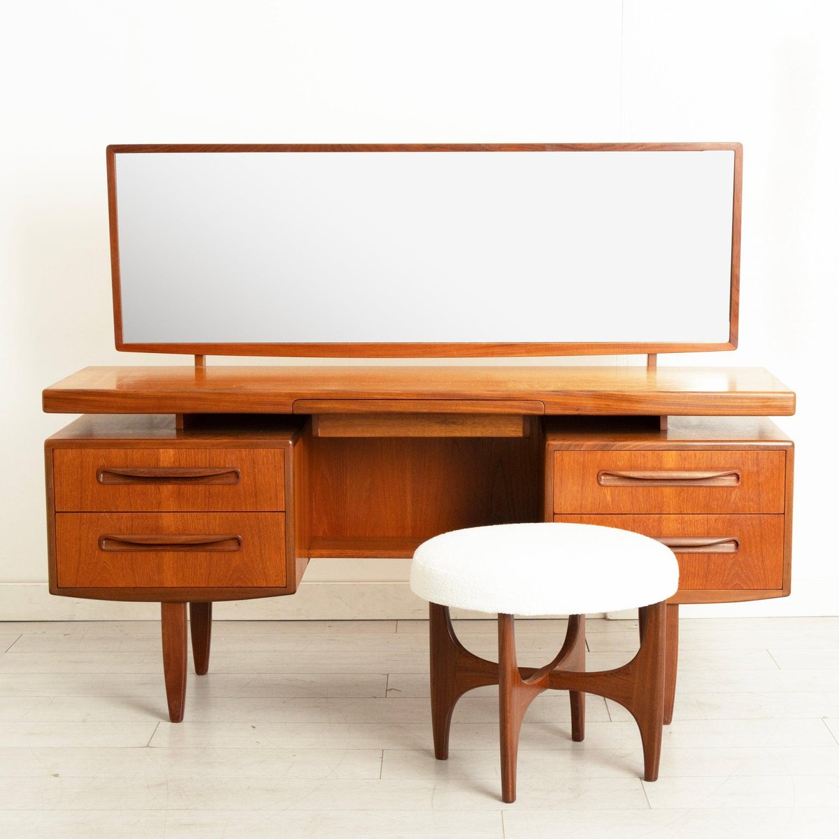 Mid-Century Fresco Dressing Table and Stool in Teak from G-Plan, Set of ...