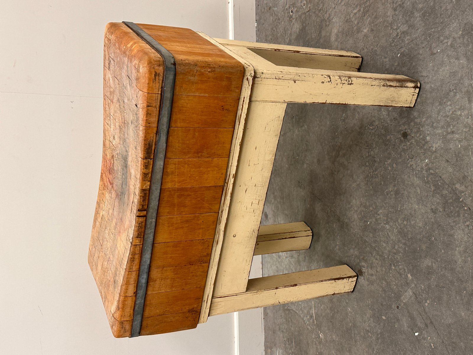 French Butcher Block in Beech for sale at Pamono