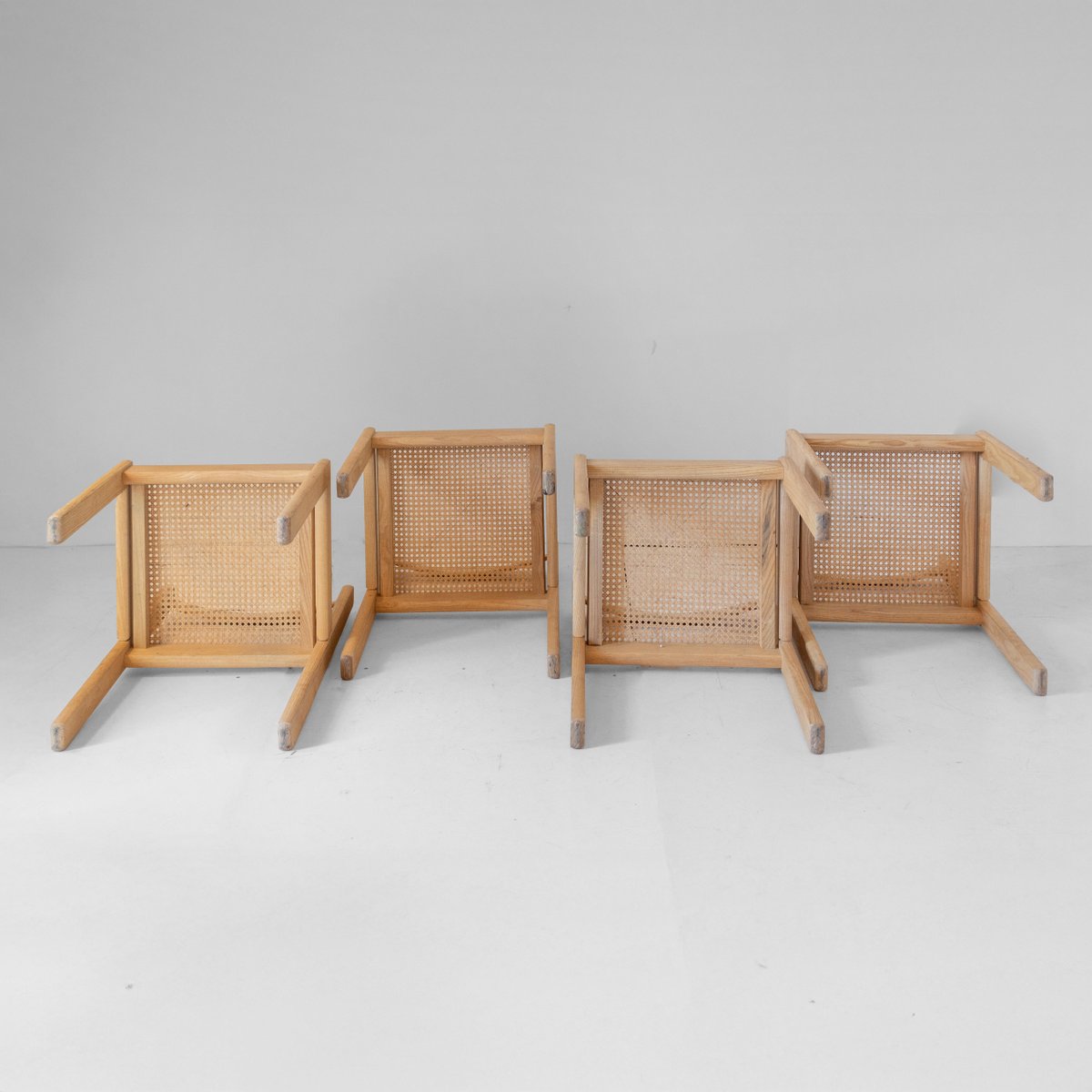 Italian Oak Dining Chairs with Vienna Straw Seats, 1970s, Set of 4 for ...