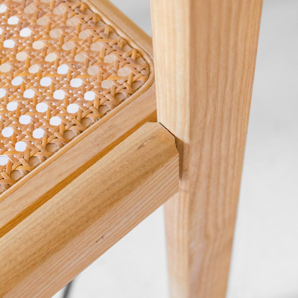 Italian Oak Dining Chairs with Vienna Straw Seats, 1970s, Set of 4 for ...