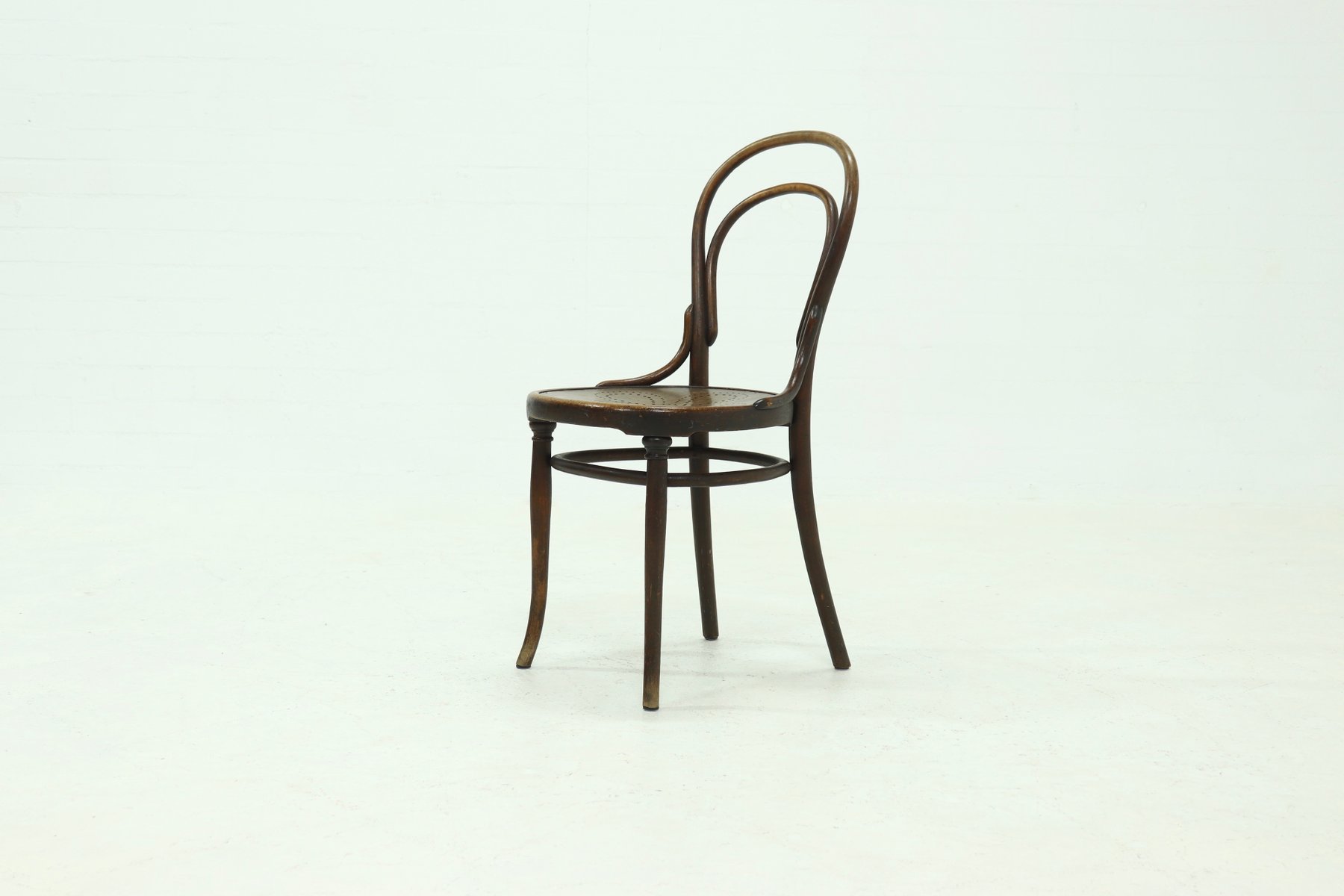 Antique Bistro Chair by Michael Thonet, 1890s for sale at Pamono
