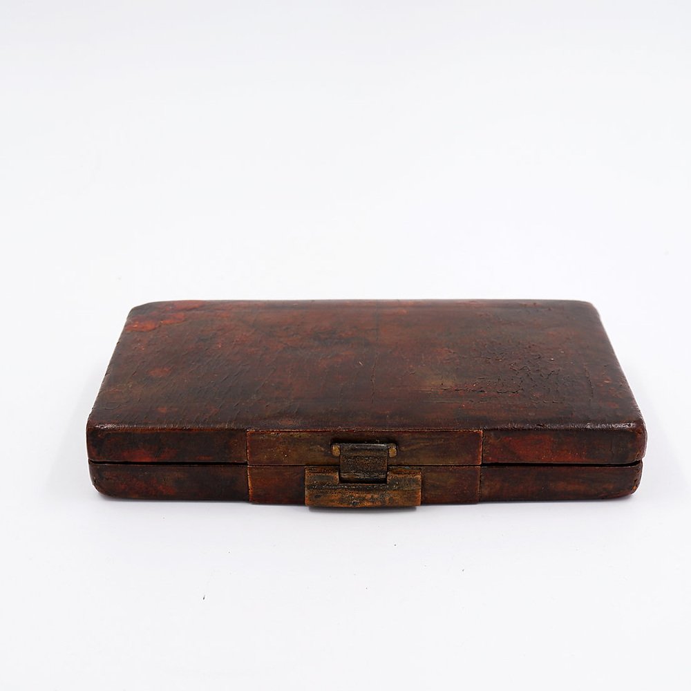 Antique Chinese Lacquered Leather Box for sale at Pamono