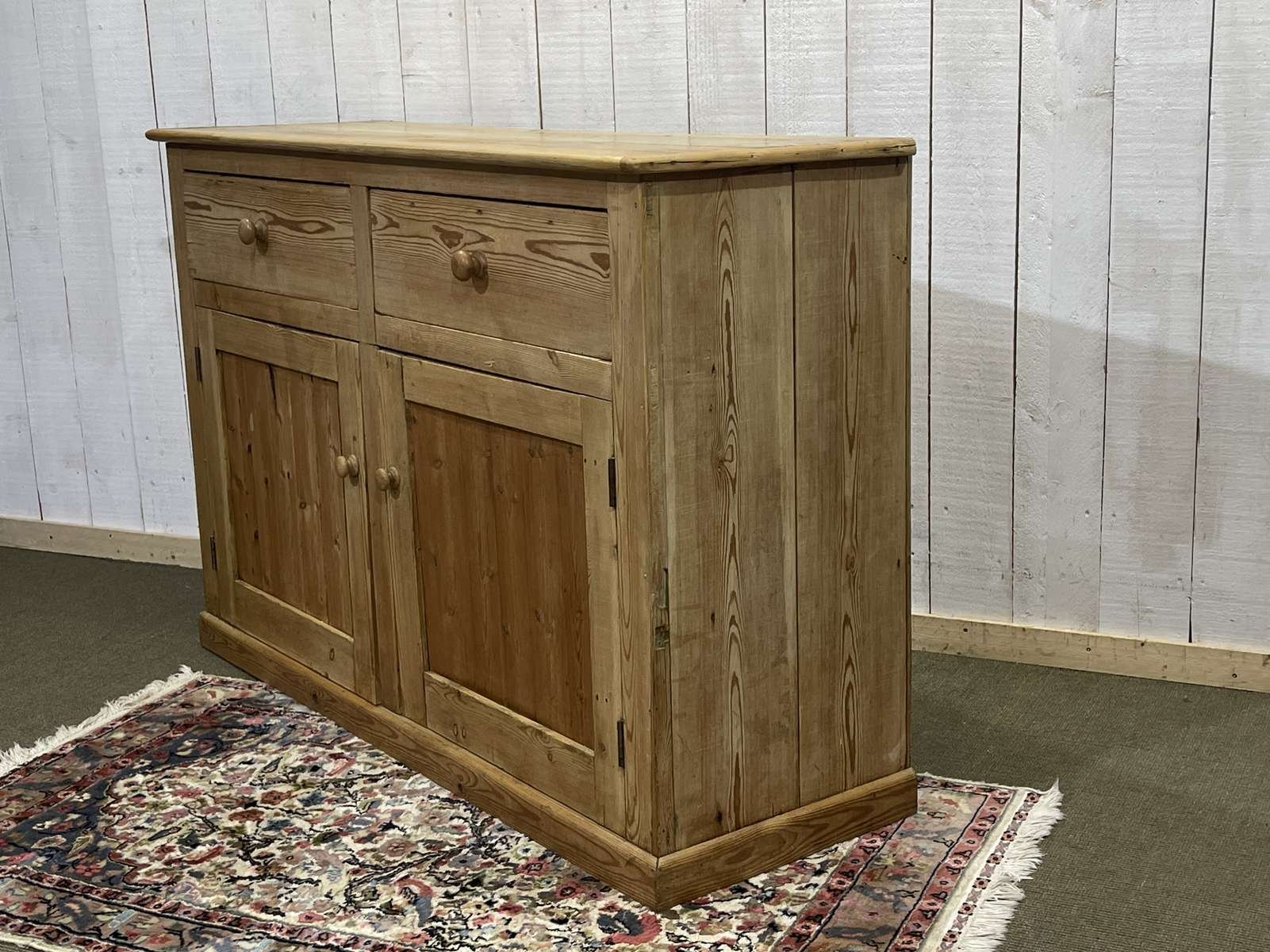 Antique Victorian Fir Buffet, 1800s for sale at Pamono