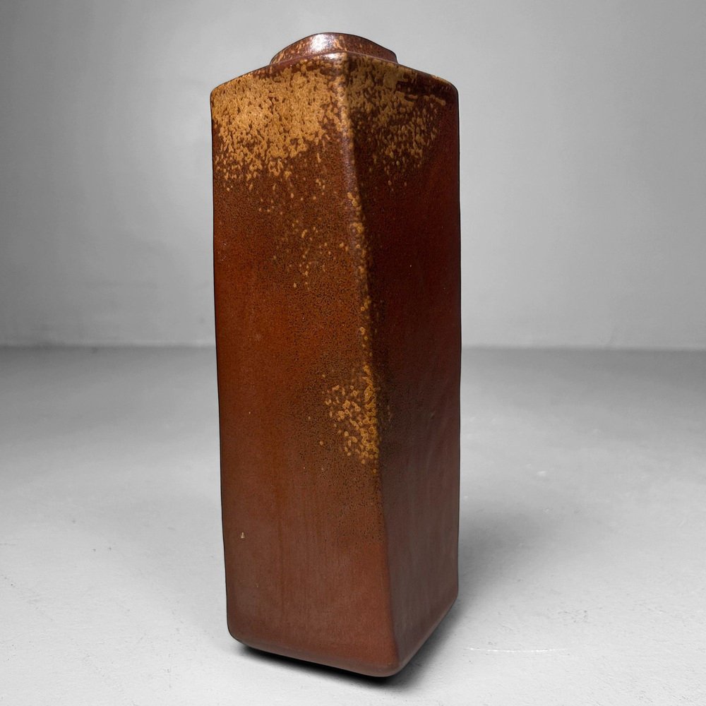 Organic Japanese Bizen Ikebana Vase, 1970s for sale at Pamono