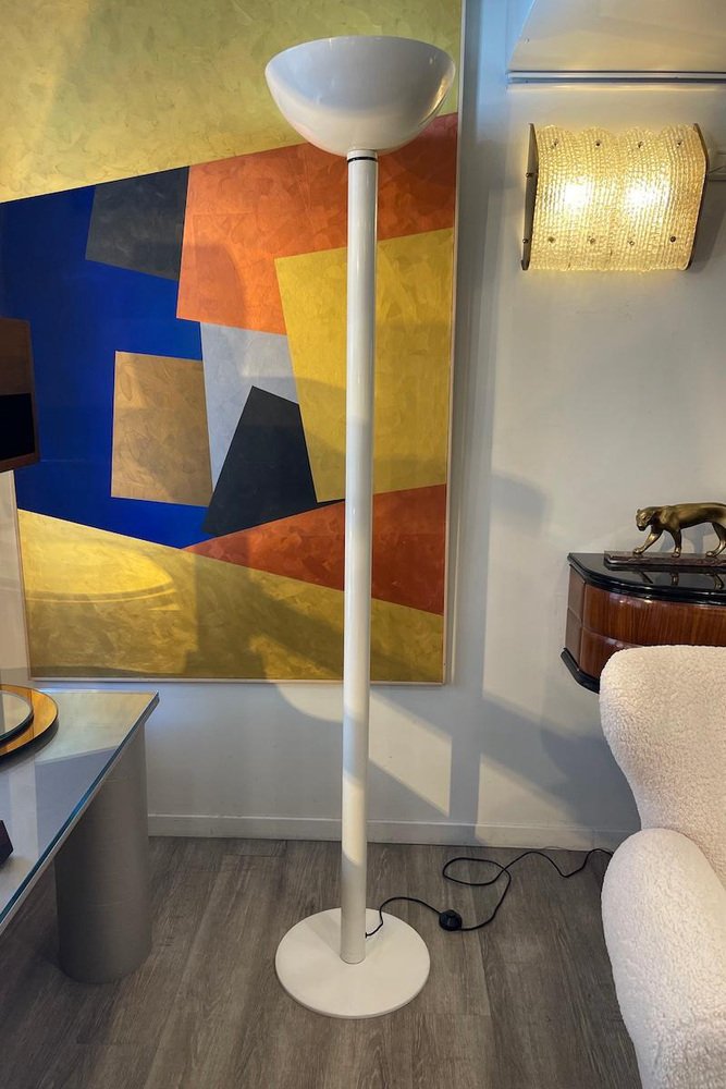 Floor Lamp in White Enameled Metal from Luce, 1970s for sale at Pamono
